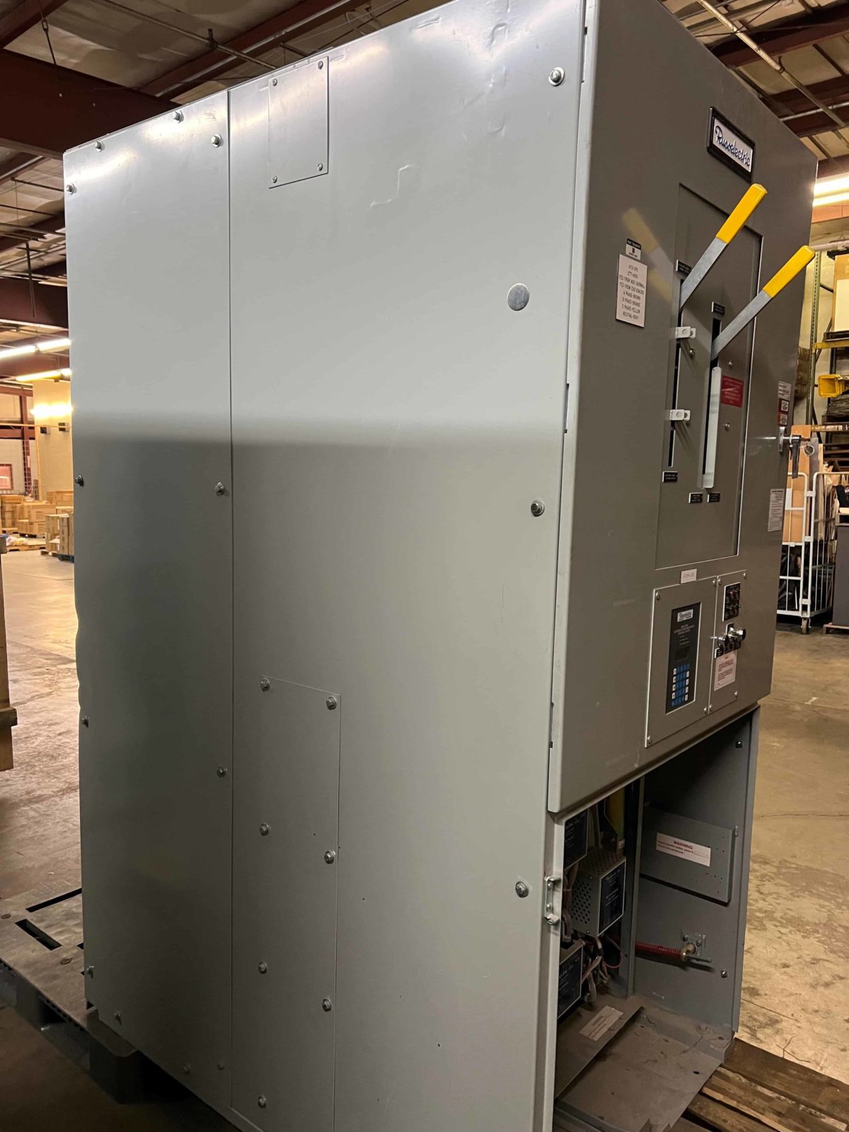 Russelectric 2000A 480V Automatic Transfer Switch | CI Group