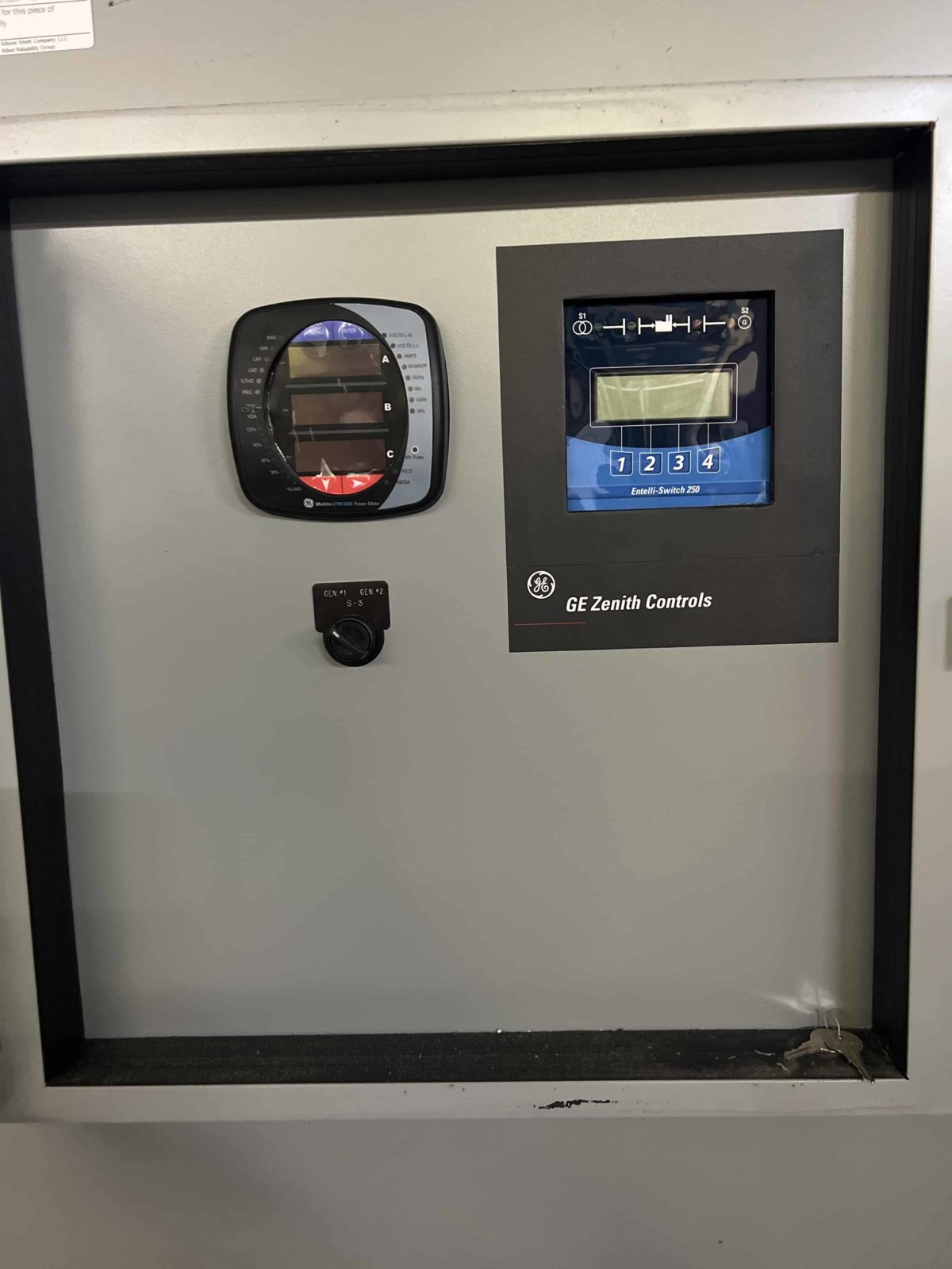 GE Zenith 800A 277/480V Nema3R Automatic Transfer Switch | CI Group