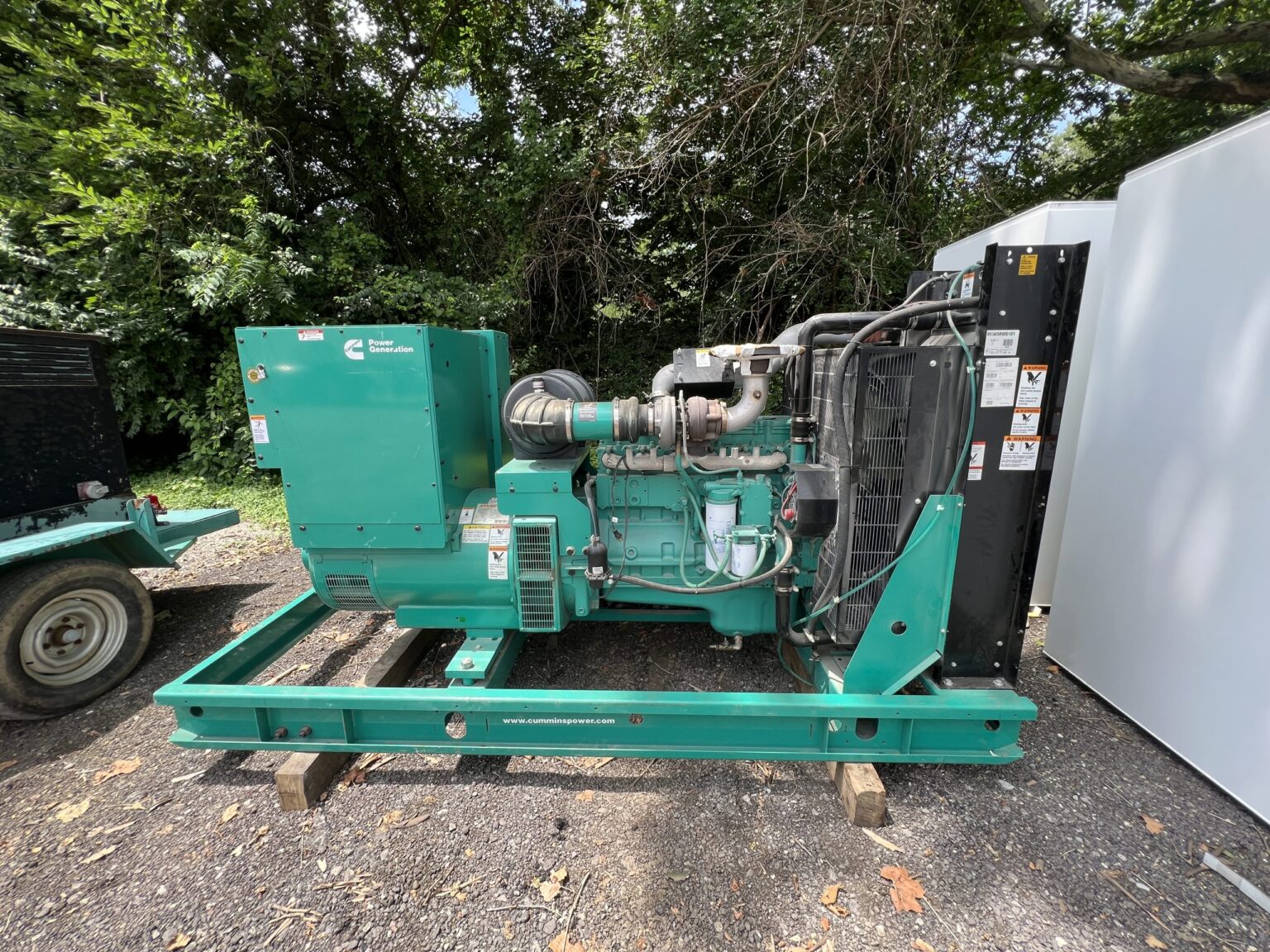 Generac SD200 200 kW 120/208V Sound Attenuated Diesel Generator | CI Group