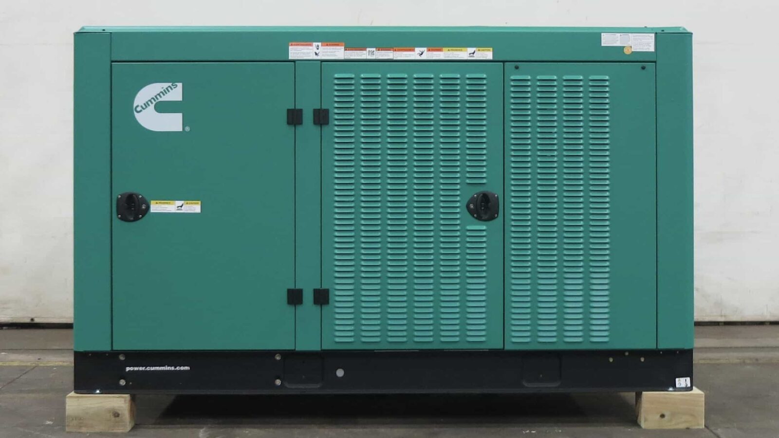 New Cummins C100N6 100 KW Natural Gas / Propane Generator, EPA Certified