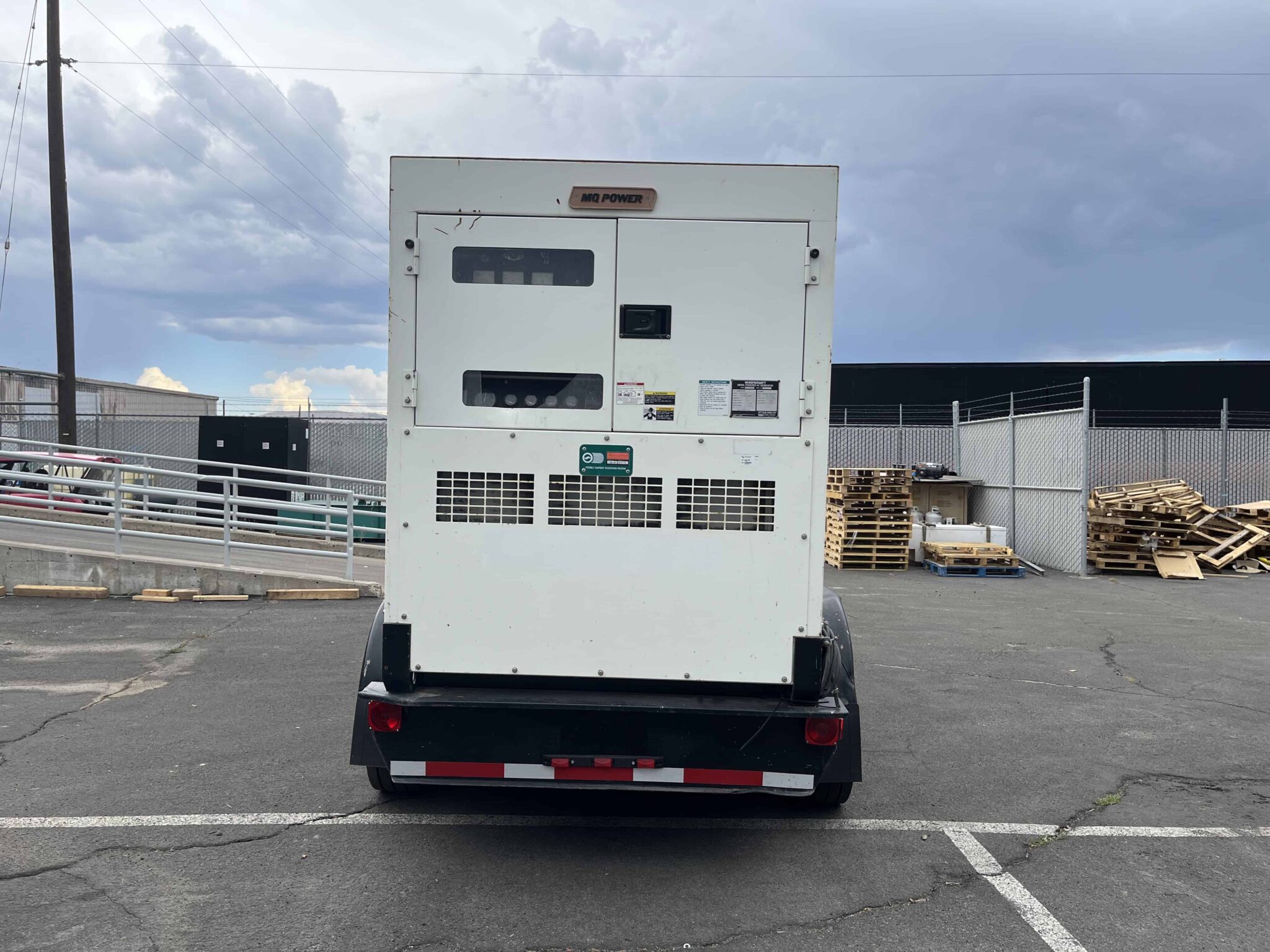 MQ Power DCA300 264 KW Mobile (Diesel) Generator | CI Group