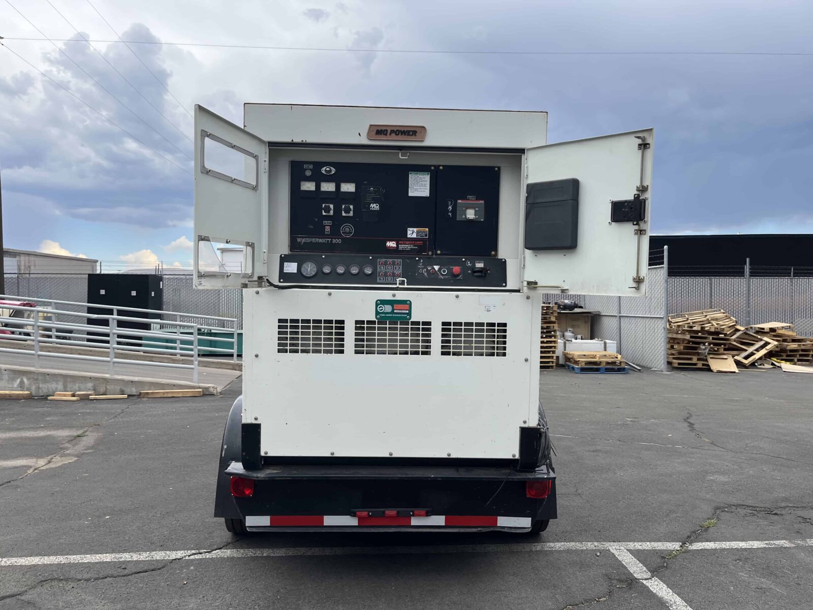 MQ Power DCA300 264 KW Mobile (Diesel) Generator | CI Group