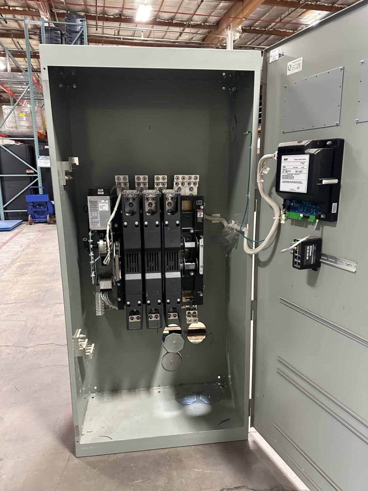 ASCO 300 Series 800A 208V Automatic Transfer Switch | CI Group