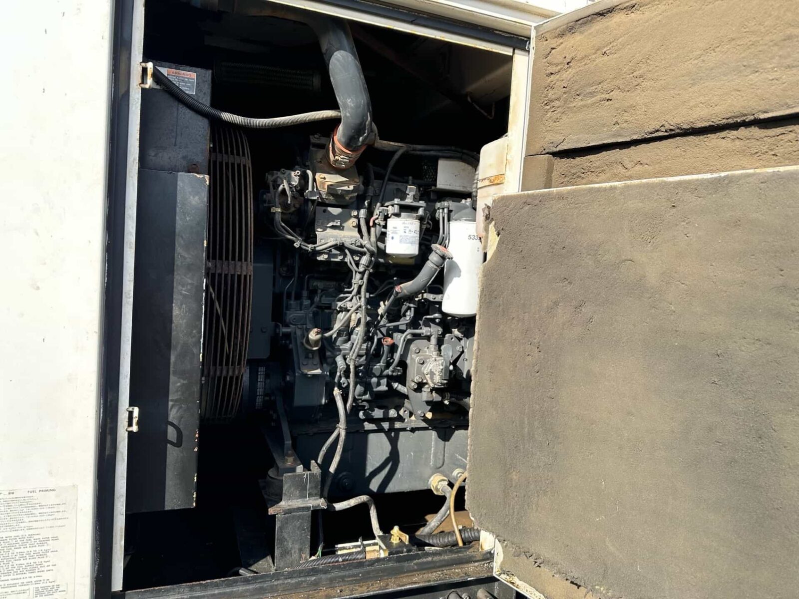 MQ Power DCA300 264kW Mobile Diesel Generator | CI Group