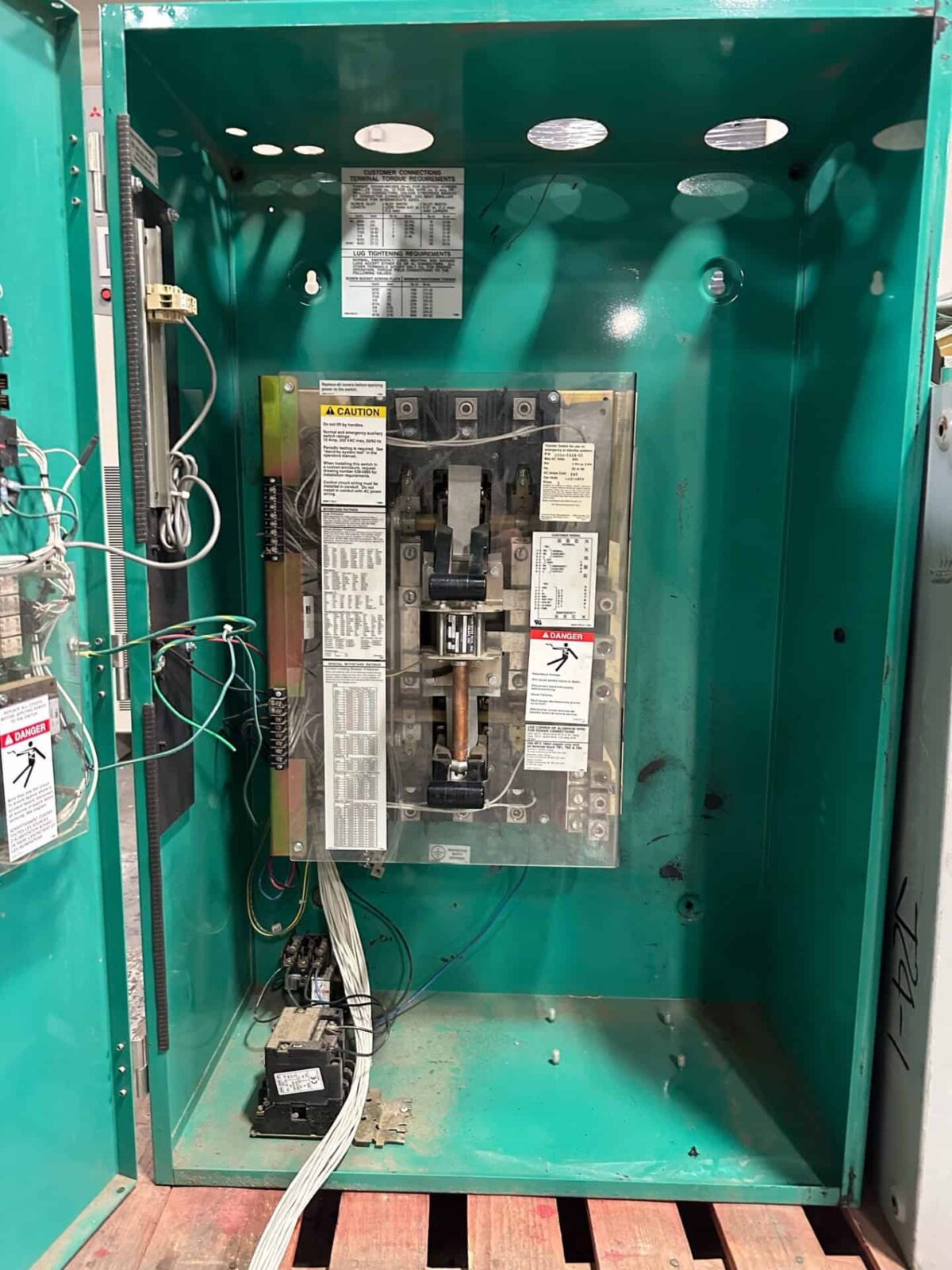 Cummins OTPCB 260A 480V Automatic Transfer Switch | CI Group