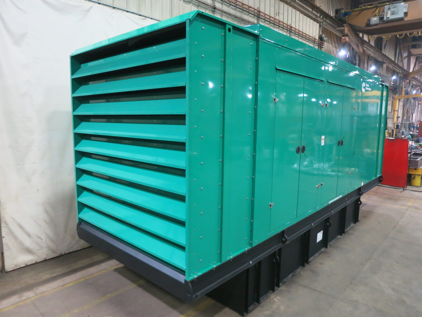 New Cummins DQCB 750 KW Diesel Generator Set | CI Group