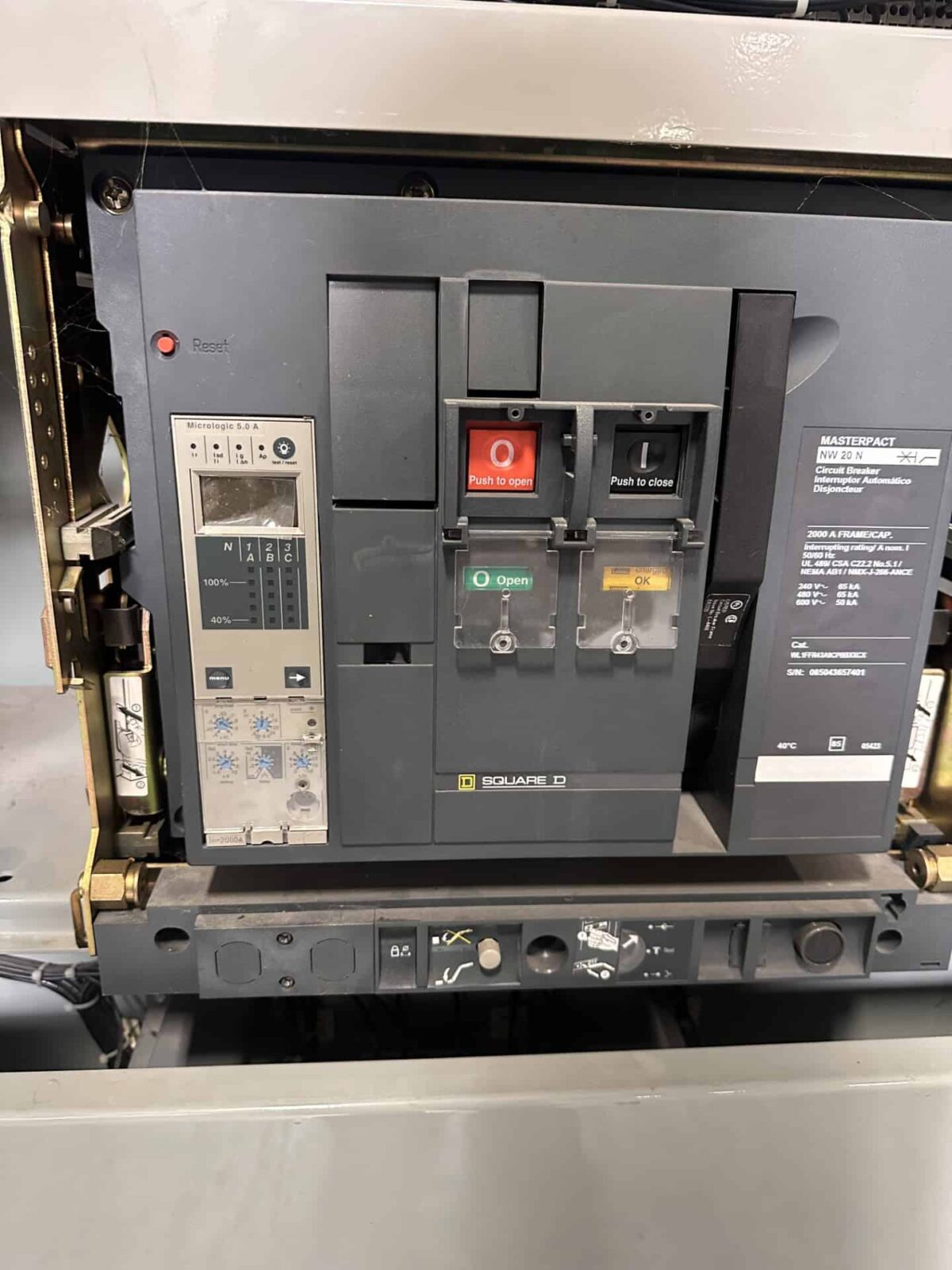 Cummins 2000A 120/208V SER Automatic Transfer Switch